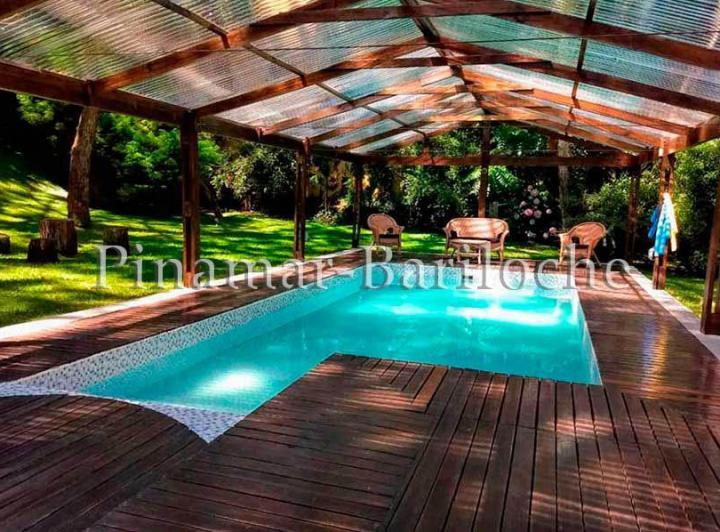 641 - Casa en Alquiler Cariló Pileta Climatizada 10 /12 Per. Buenos Aires Costa Atlántica - Zonaprop