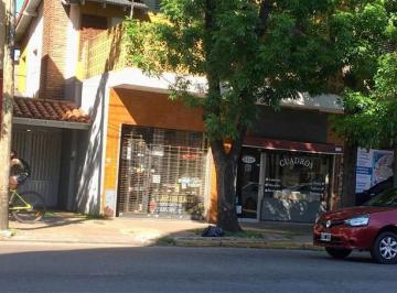 Edificio Comercial (2 Locales Depto. 3 Amb. C/cochera) S/ Av Alte. Brown, Gba Sur - Zonaprop