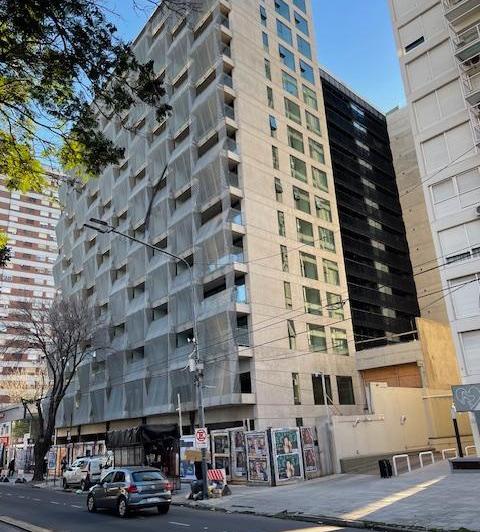 Vicente Lopez: Dpto de 3 Amb con Jardin, Mas Cochera Cubierta en Domus Parque, Gba Norte - Zonaprop