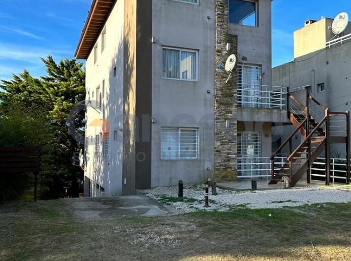 Departamento a La Venta en Primer Piso con Cochera y Parrilla en Mar de ...