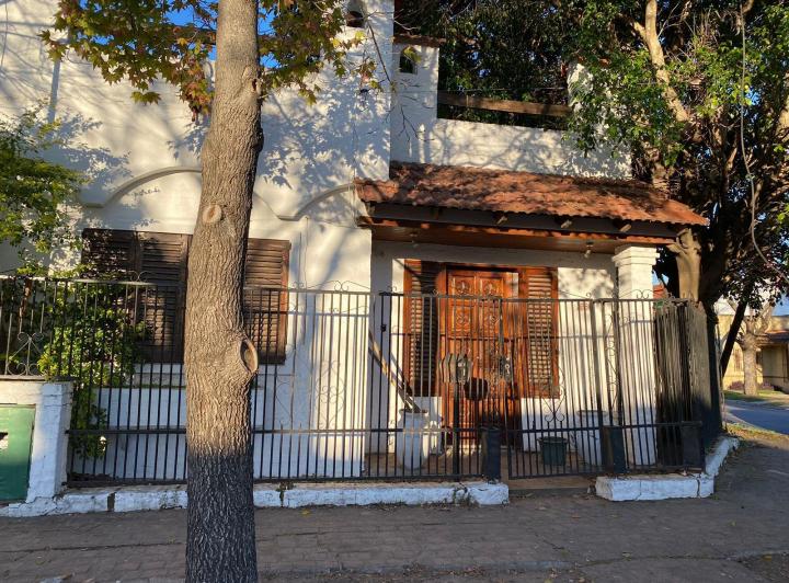 Duplex en Castelar Sur, a 2 Cuadras de Av Blas Parera (Santa Rosa), Gba ...