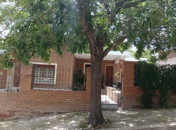 Mina Clavero Casa 3 Dorm. a Pocas Cuadras del Centro, Córdoba - Zonaprop