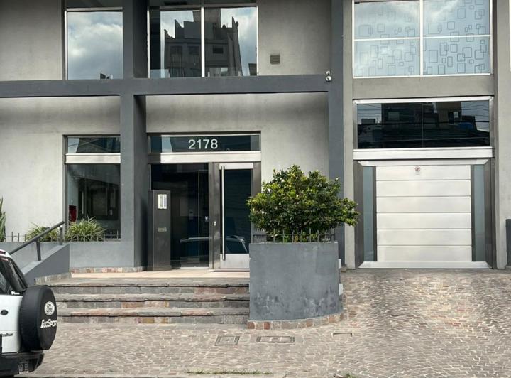 Amplio y Luminoso Departamento Lanus Centro, Gba Sur - Zonaprop