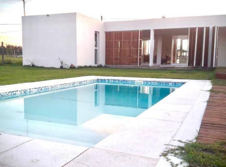 Casa en Venta con Pileta, Gba Sur - Zonaprop