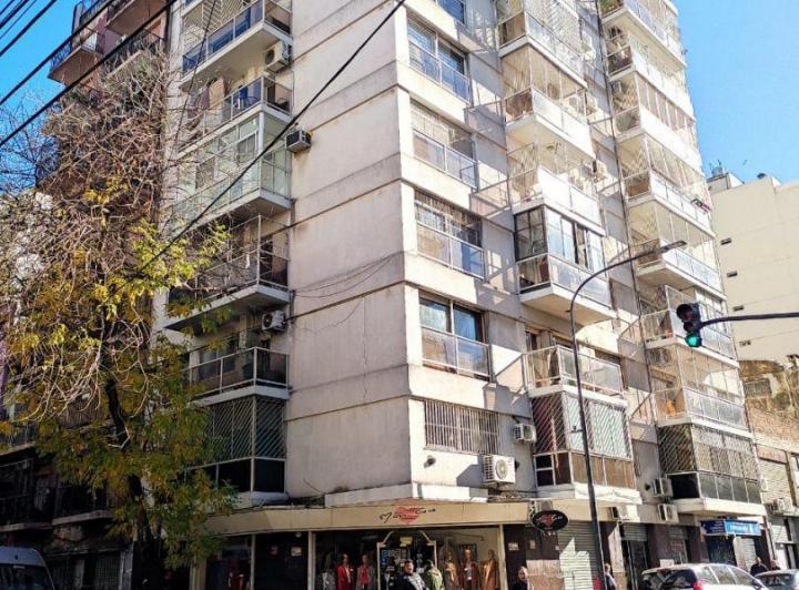 Vende Departamento 4 Ambientes en Balvanera con Dependencia, Capital ...
