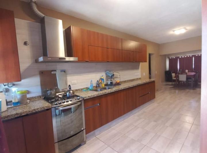 Casa 2 Dorm. Villa Esquiu en Barrio Cerrado, Córdoba - Zonaprop