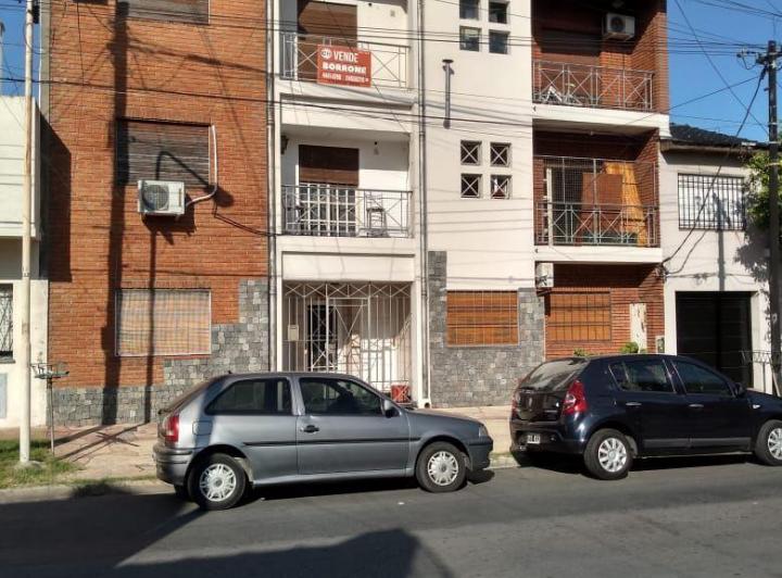 Departamento 2 Ambientes. | Valentin Cardoso Al 1700, Gba Oeste - Zonaprop