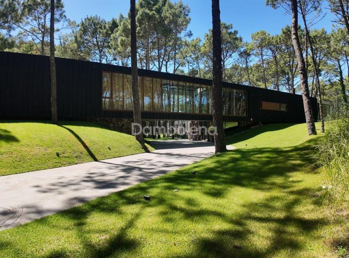 Casa en Venta en Carilo, Costa Atlántica, Buenos Aires Costa Atlántica ...