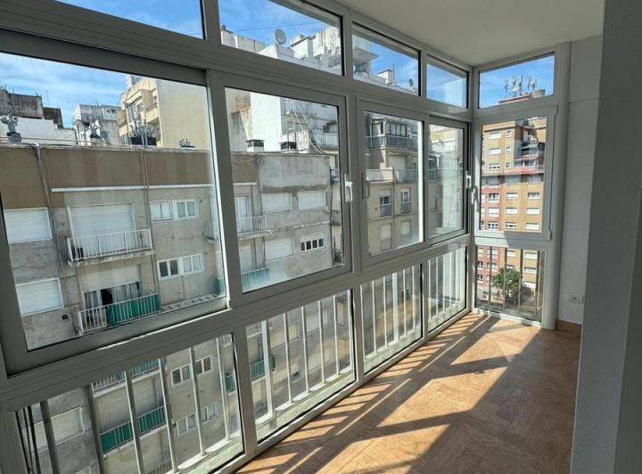 Departamento 4 Ambientes Reciclado Vista Lateral Al Mar, Buenos Aires ...