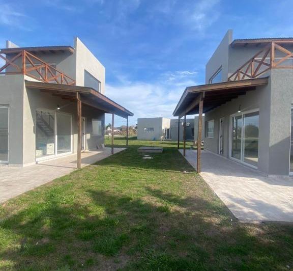 Venta Complejo de 4 Cabañas a Estrenar en Mar de Cobo, Parque Lago, Buenos Aires Costa Atlántica ...
