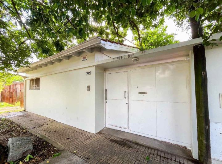 Casa en Venta La Plata 2 Dorm. con Pileta, Gba Sur - Zonaprop