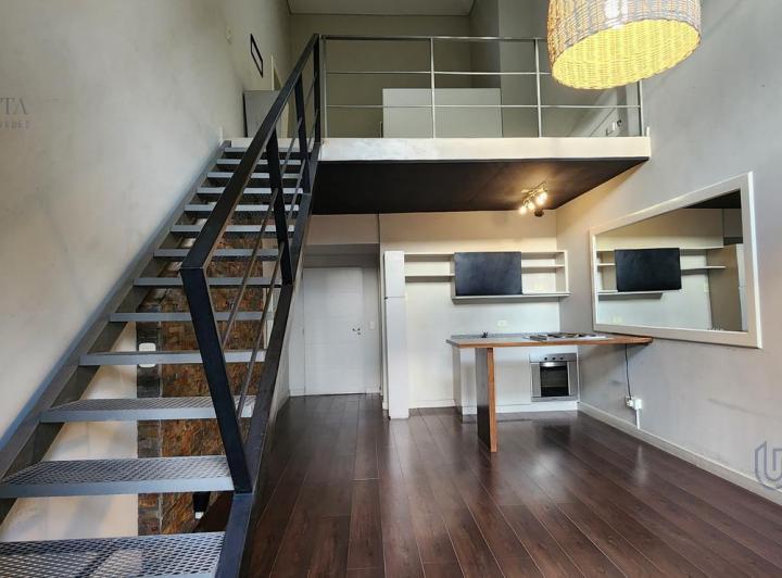 Departamento en Alquiler Tipo Loft con Balcón y Parrilla en Ayres Vila ...