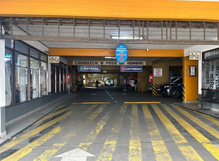 Cochera en Venta Microcentro, Santa Fe - Zonaprop