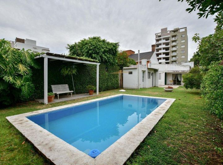 Casa en Venta La Plata 3 Dorm. con Pileta, Gba Sur - Zonaprop