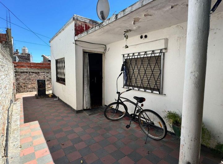 PH con Patio en Venta. Morón. Independiente. 3 Amb, Gba Oeste - Zonaprop