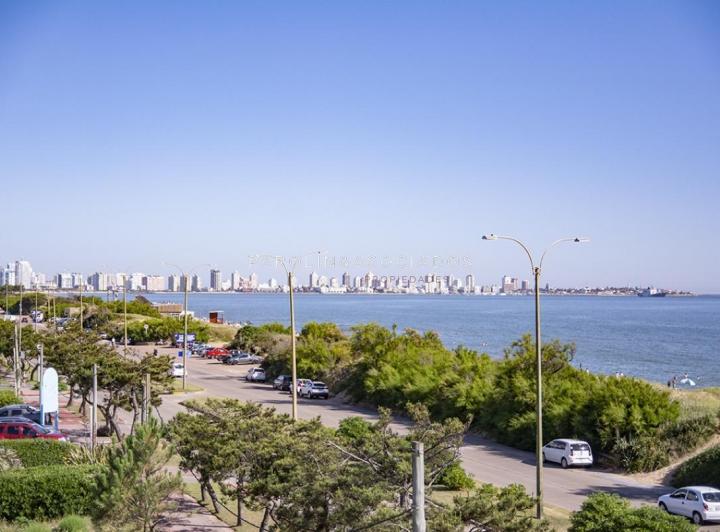 Se Vende Apartamento de 3 Dorm. en Edificio Horizonte, Playa Mansa, Punta del Este, Otros Paises ...