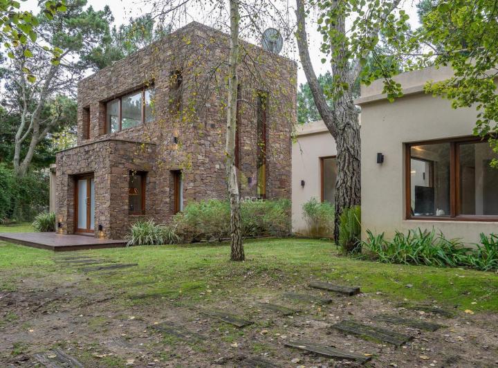 Casa en Venta 4 Ambientes Carilo, Buenos Aires Costa Atlántica - Zonaprop