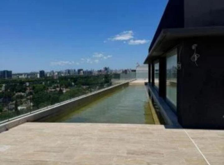 Joya Viva en un Country en Peno Vlopez Domus Parque Cochera, Gba Norte - Zonaprop