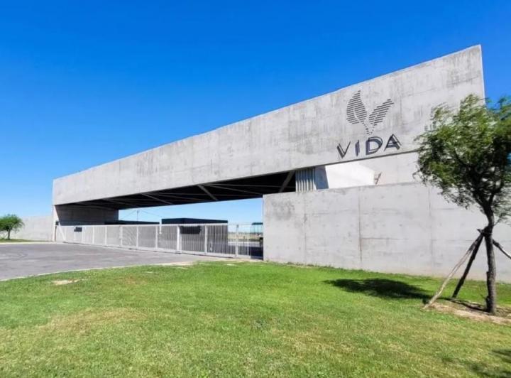 Lote en Vida Club de Campo: Amenities y Servicios de Primer Nivel en Funes. Santa Fe - Zonaprop