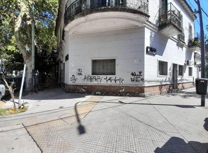Venta PH en Pb a Refaccionar con Patio Balvanera, Capital Federal ...