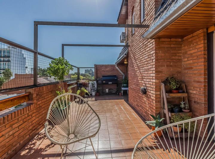 Departamento 4 Ambientes, Balcon Terraza, Altillo y Dos Cocheras en ...