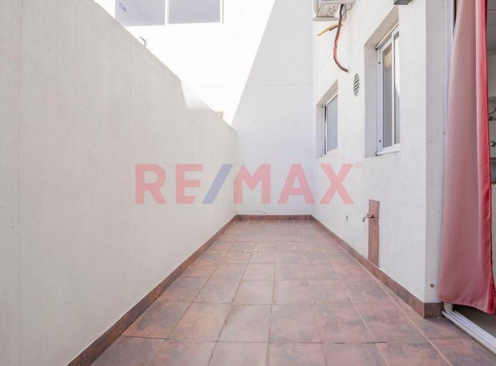 Dpto 2 Amb en Venta con Patio en Parque Patricios, Capital Federal ...