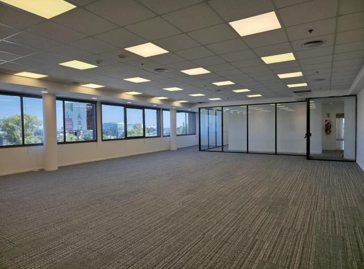 Oficina en Alquiler Lista Para Entrar en El Edificio Olivos Building I ...