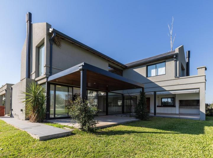 Venta - Casa Tres Dorm. a Estrenar - La Rinconada, Santa Fe - Zonaprop