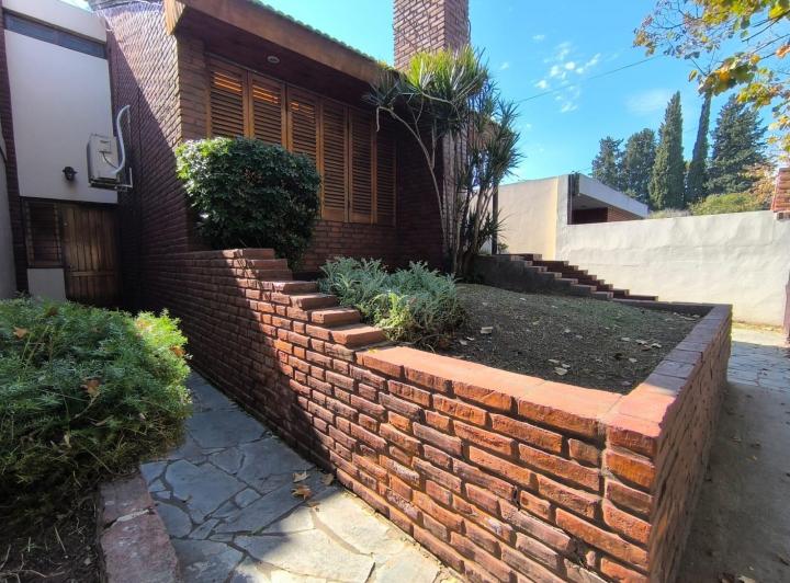 Chalet - Casa en Venta - Venta - Casa Merlo, Gba Oeste - Zonaprop