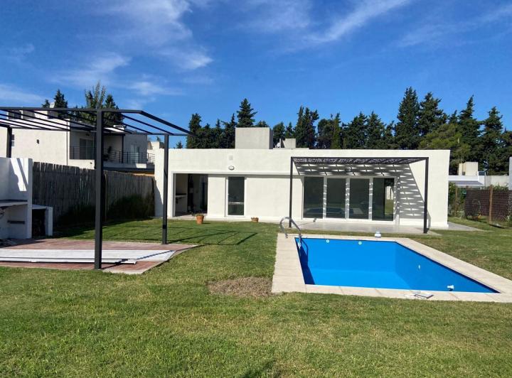 Casa en Venta en Gorina, Gba Sur - Zonaprop