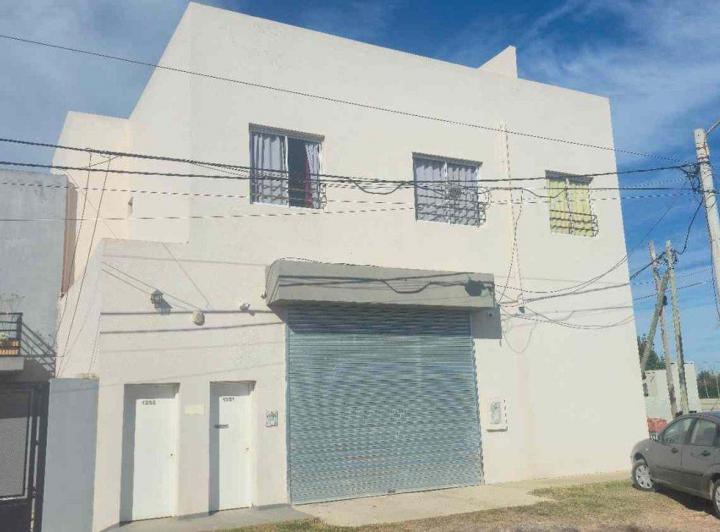 Venta Edificio en Block 4 Deptos 3 Amb. y Local, Gba Sur - Zonaprop