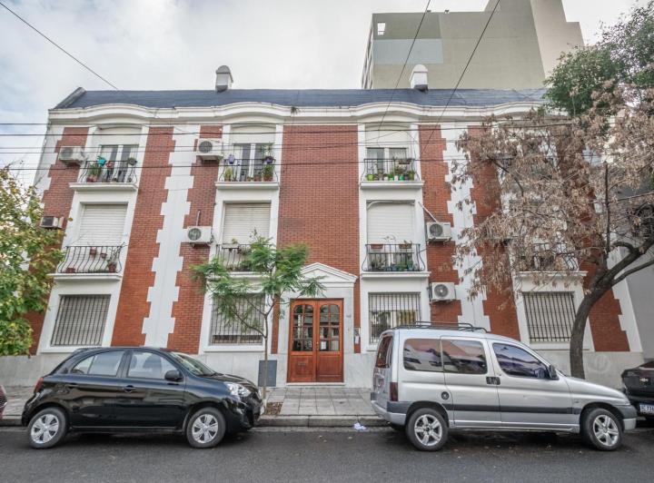 Venta * Villa Gral Mitre / Caballito Norte / Plaza Irlanda * Depto 2 Amb en Planta Baja con ...