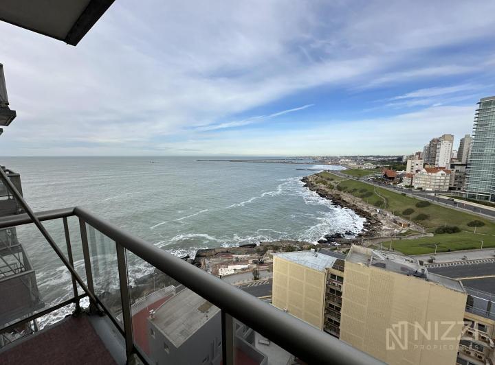 2 Ambientes con Balcón y Plena Vista Al Mar - Playa Chica, Buenos Aires ...