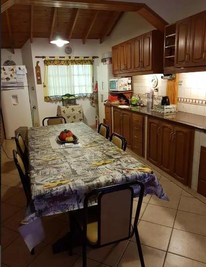 Casa en Venta - 3 Dorm. 2 Baños - Patio - 200 m² - Tolosa, Gba Sur - Zonaprop