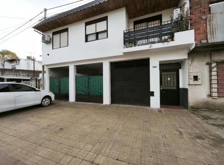 PH con Patio y Cochera Doble en La Plata, Gba Sur - Zonaprop