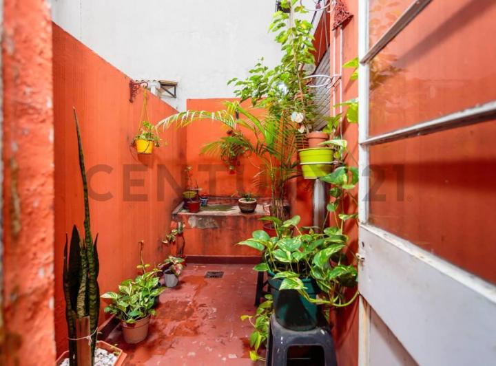 Venta Dpto 2 Ambientes C/patio - Balvanera, Capital Federal - Zonaprop