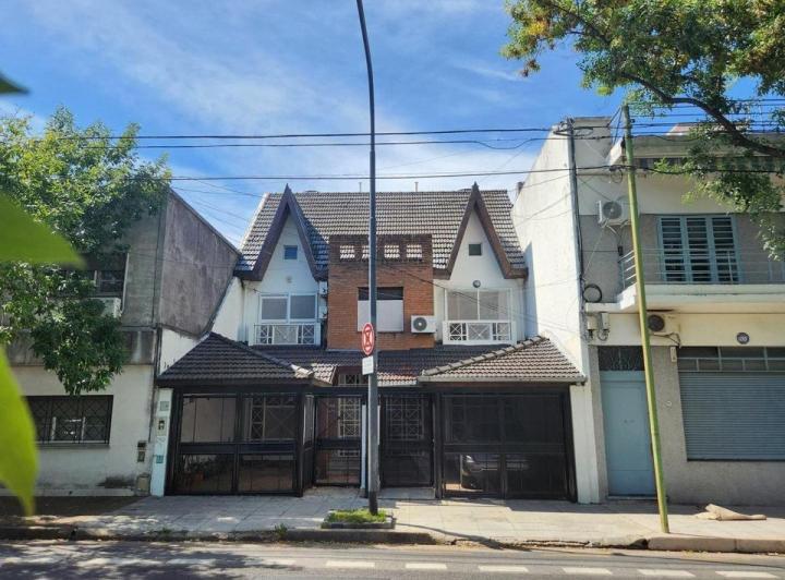 Venta Casa 4 Amb Terraza - Jardin - Altillo - Cochera, Capital Federal ...