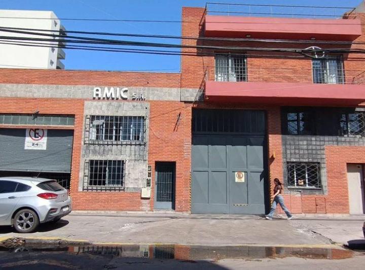 Venta Ex Fabrica en Lanus Oeste Centro, Gba Sur - Zonaprop