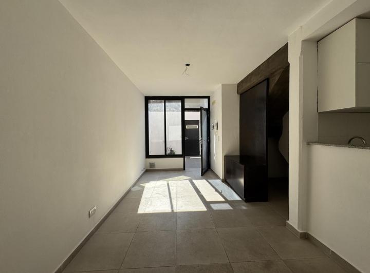Departamento en Venta Duplex con Patio y Terraza Rosario, Santa Fe ...