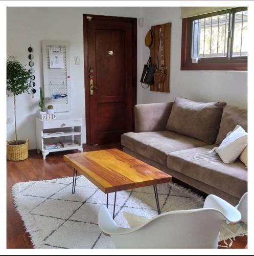 Se Vende Casa de 2 Dorm. en City Bell Calle 465/13a y 13b, Gba Sur ...