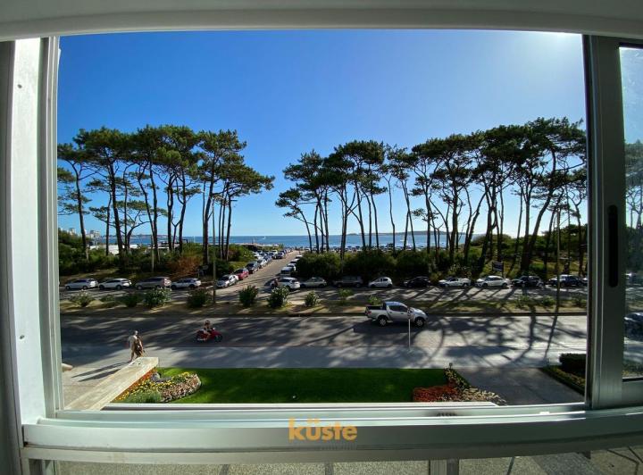 Departamento - Playa Mansa, Otros Paises - Zonaprop