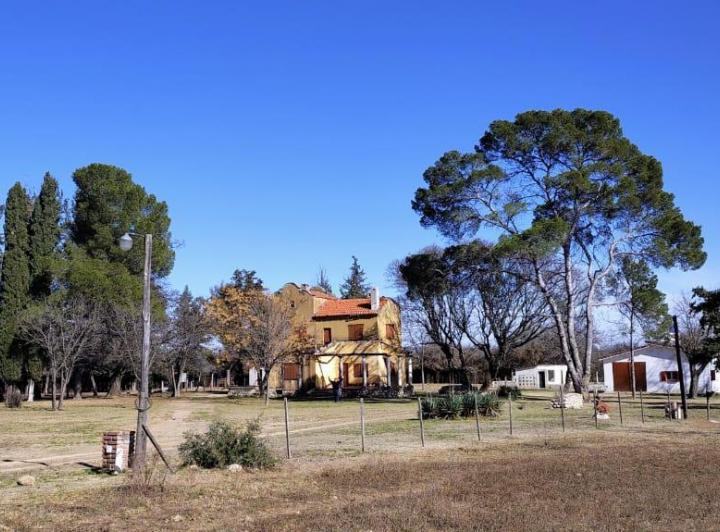 ¡Chacra con Casona de Campo Estilo Alemán en Altos de Nono ...