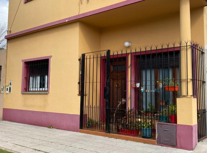 PH Frontal de 3 Ambientes con Patio + Monoambiente con Patio, Gba Sur ...