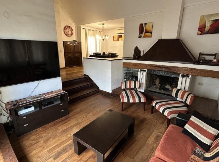 Vendo Casa 3 Dorm. en Urca - Apta Crédito, Córdoba - Zonaprop