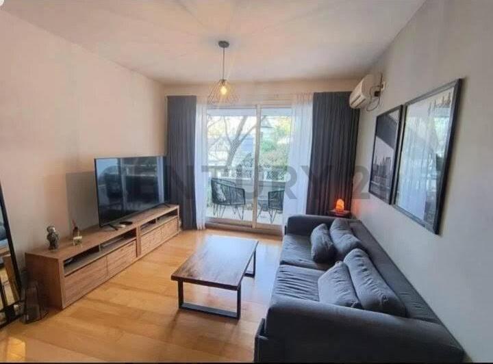 Departamento 3 Ambientes con Patio y Balcón Full Amenities Torre en ...