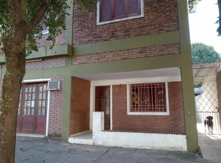 Casa en Venta - 5 Dorm. 3 Baños - Chaco, Chaco - Zonaprop