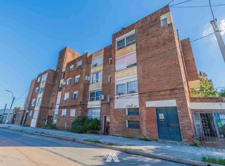 Venta Apartamento Tres Dorm. Centro de Pando, Otros Paises - Zonaprop