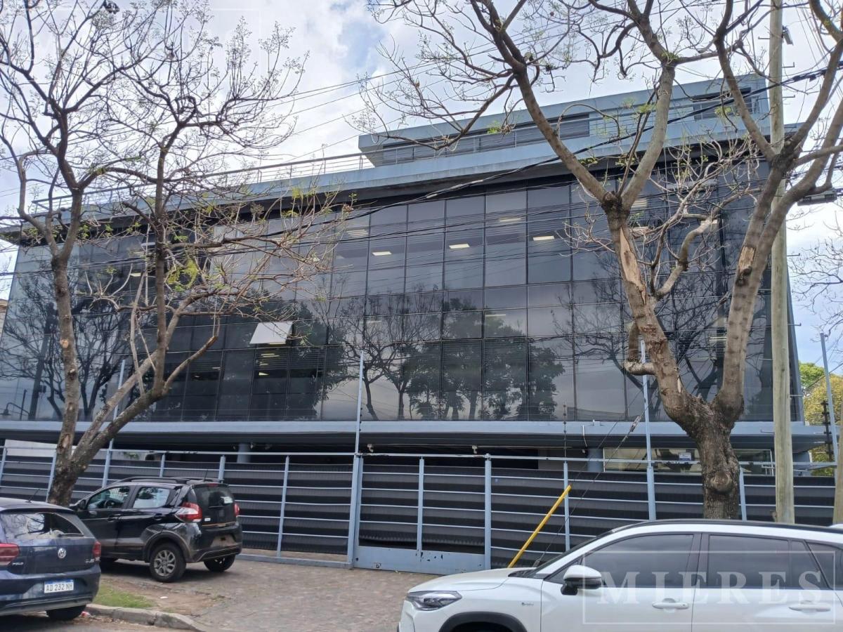 Edificio de Oficinas en Alquiler de 330 m² en San Isidro, Gba Norte ...
