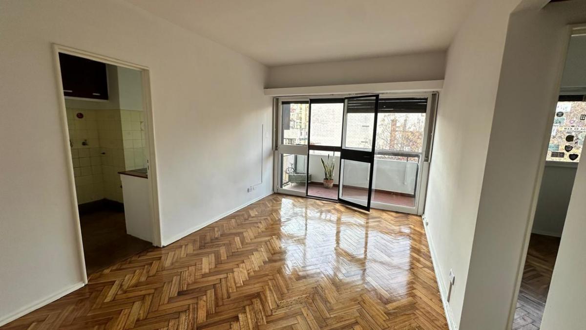 Salguero 600, Departamento 3 Ambientes, Luminoso con Balcón a La Calle ...