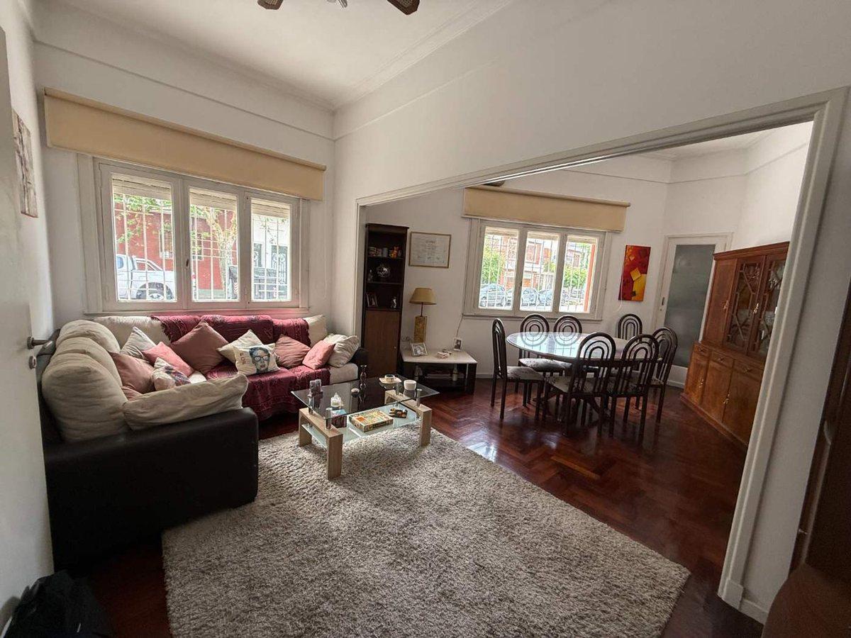 Casa 6 Ambientes Venta en Flores Terraza Quincho, Capital Federal ...